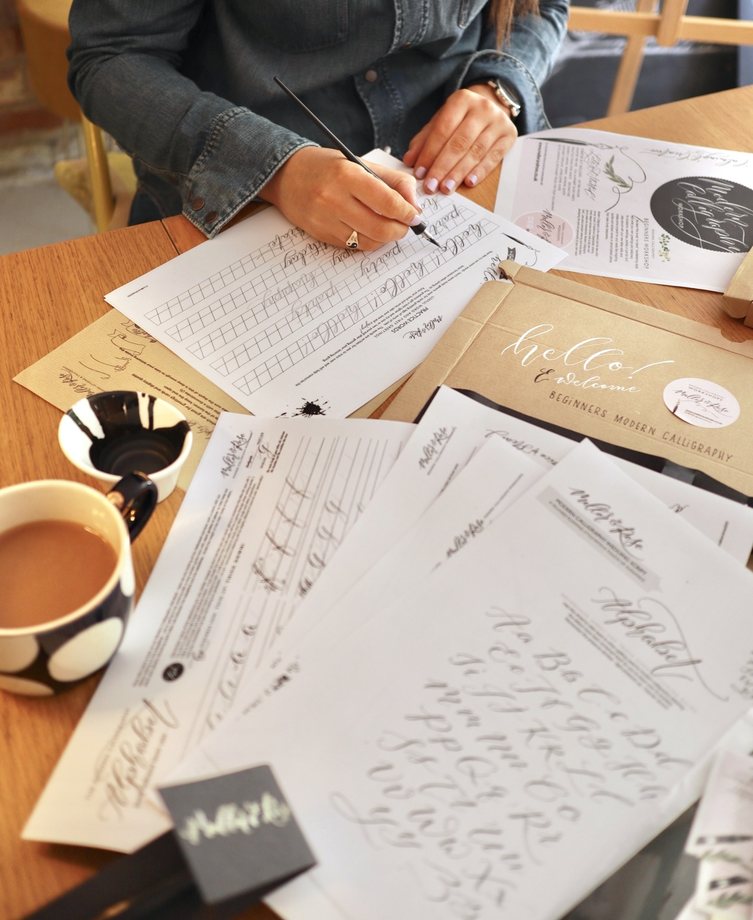 Dublin, Ireland Modern Calligraphy Workshop with Mellor & Rose